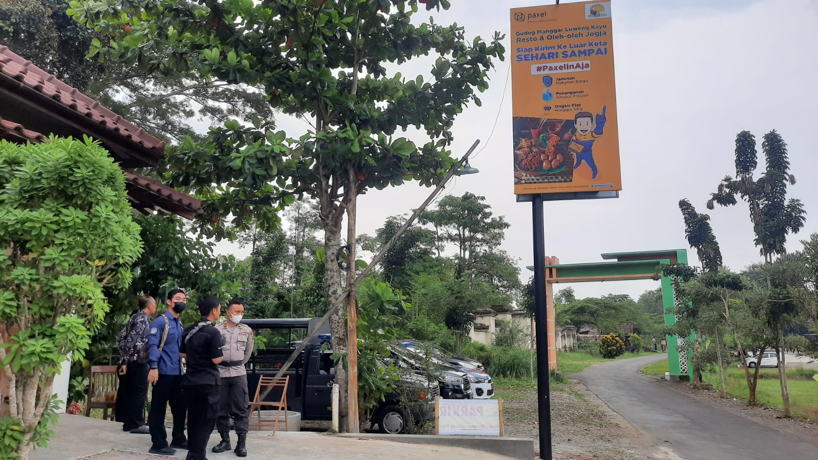 Resto Luweng Kayu Telah Dibuka - Gudeg Manggar Luweng Kayu