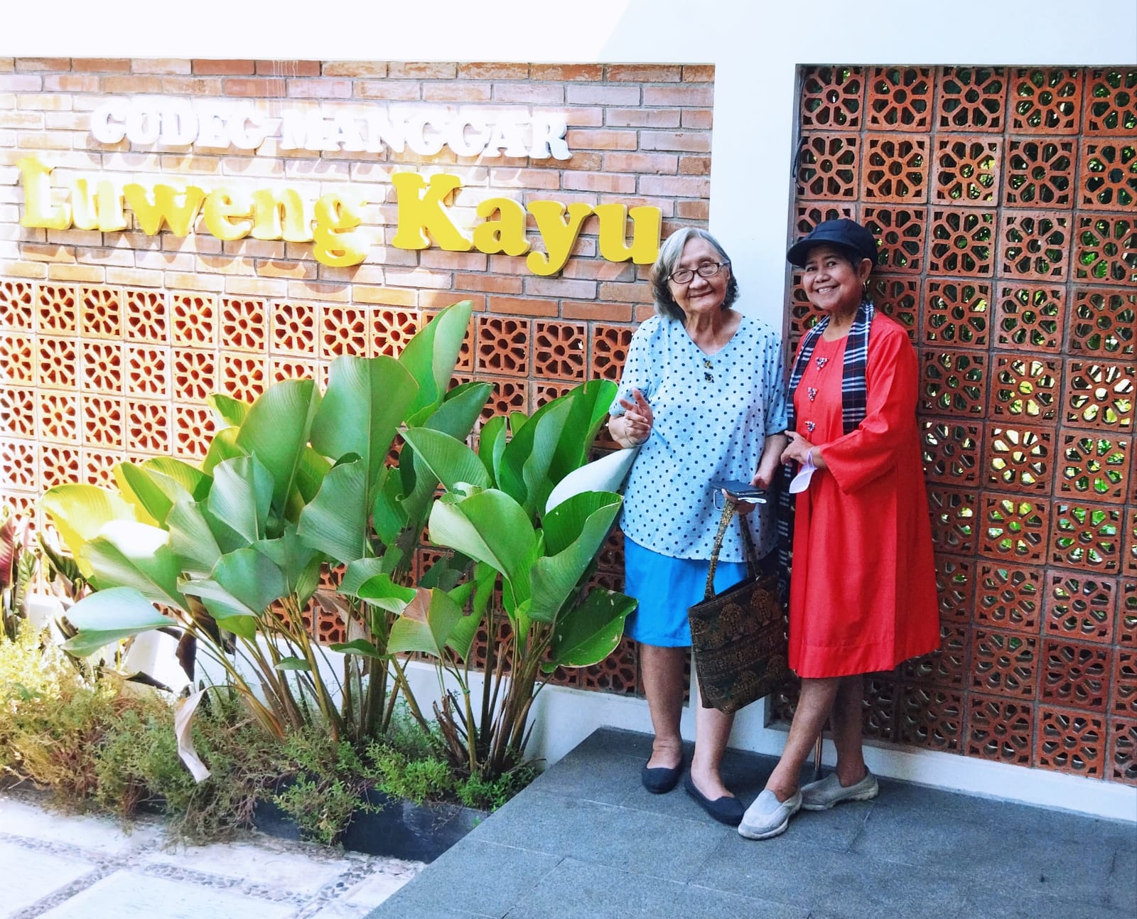 Resto Luweng Kayu Telah Dibuka - Gudeg Manggar Luweng Kayu